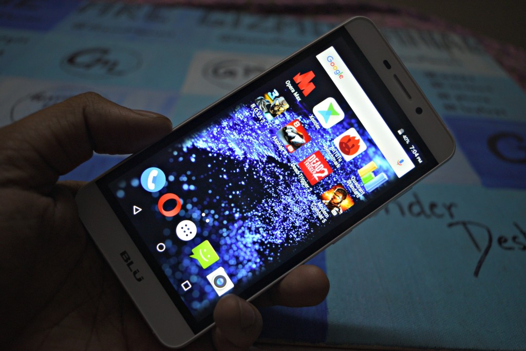 BLU Life Mark: Complete Review | GizmoManiacs