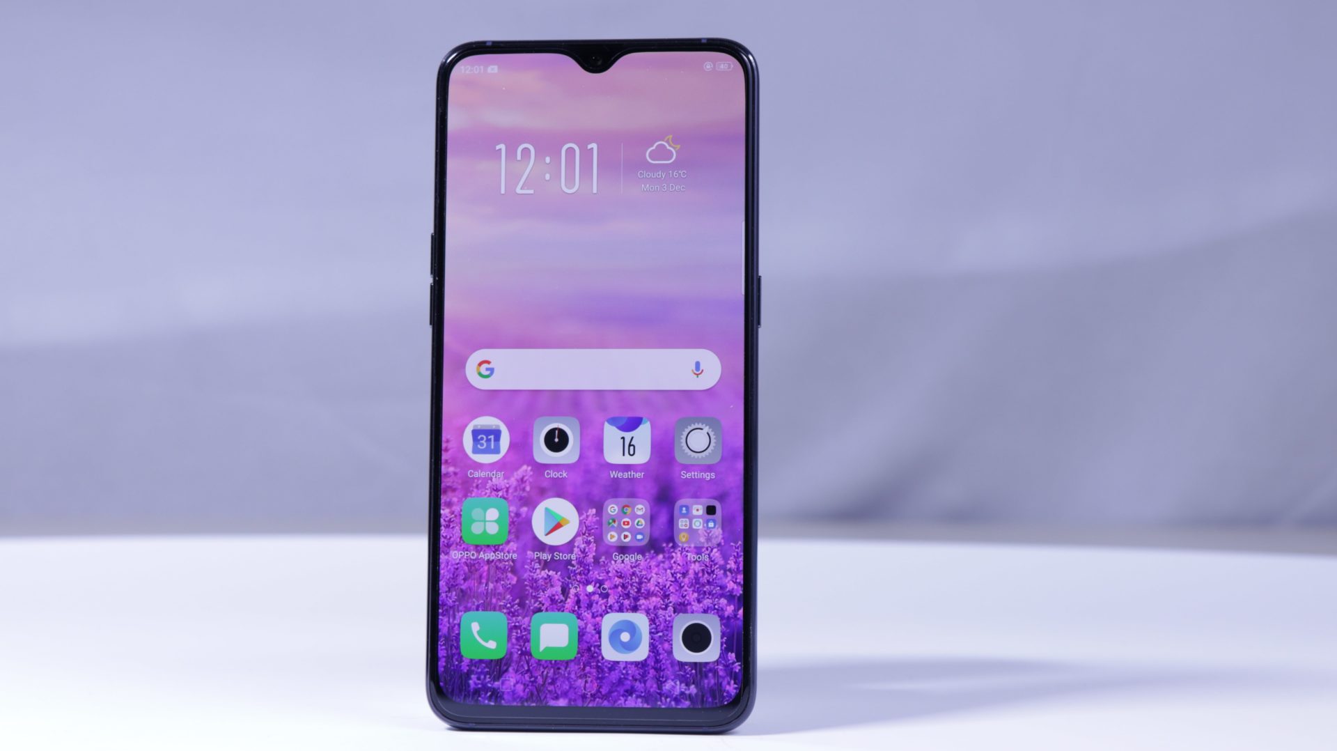 OPPO R17 Pro with 6.4-inch FHD+ AMOLED display, Snapdragon 710, 8GB RAM ...