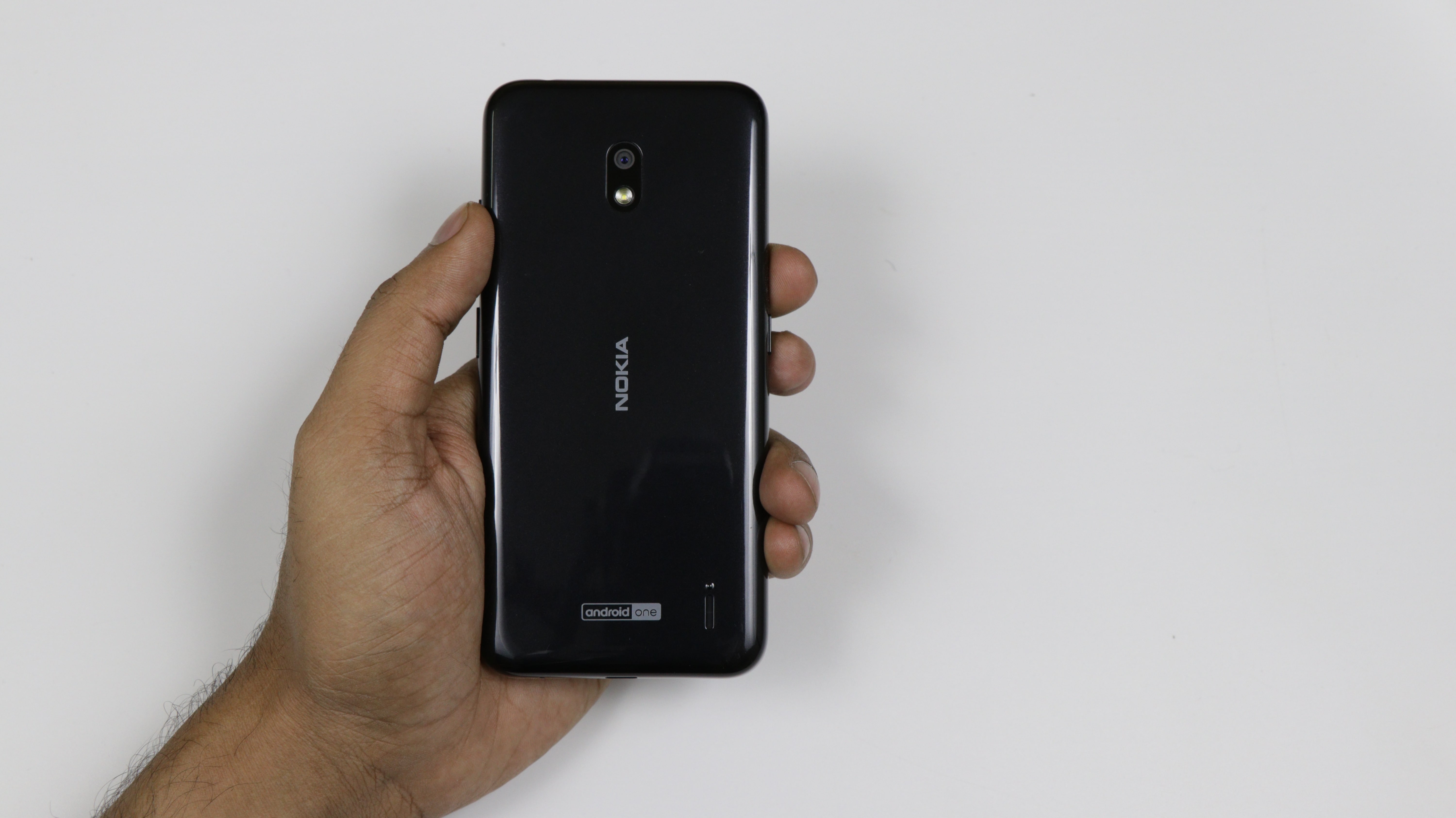Nokia 2.2 Review: Its Google to the Rescue! | GizmoManiacs