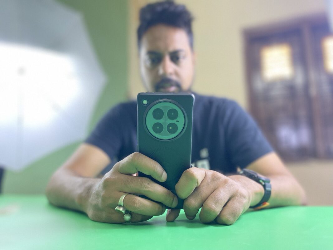The Infinix Zero 40 5G in Action: A Complete Review of Its AI, Camera ...